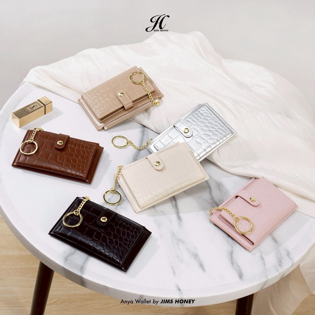 ANYA WALLET JH 2015 (300)
